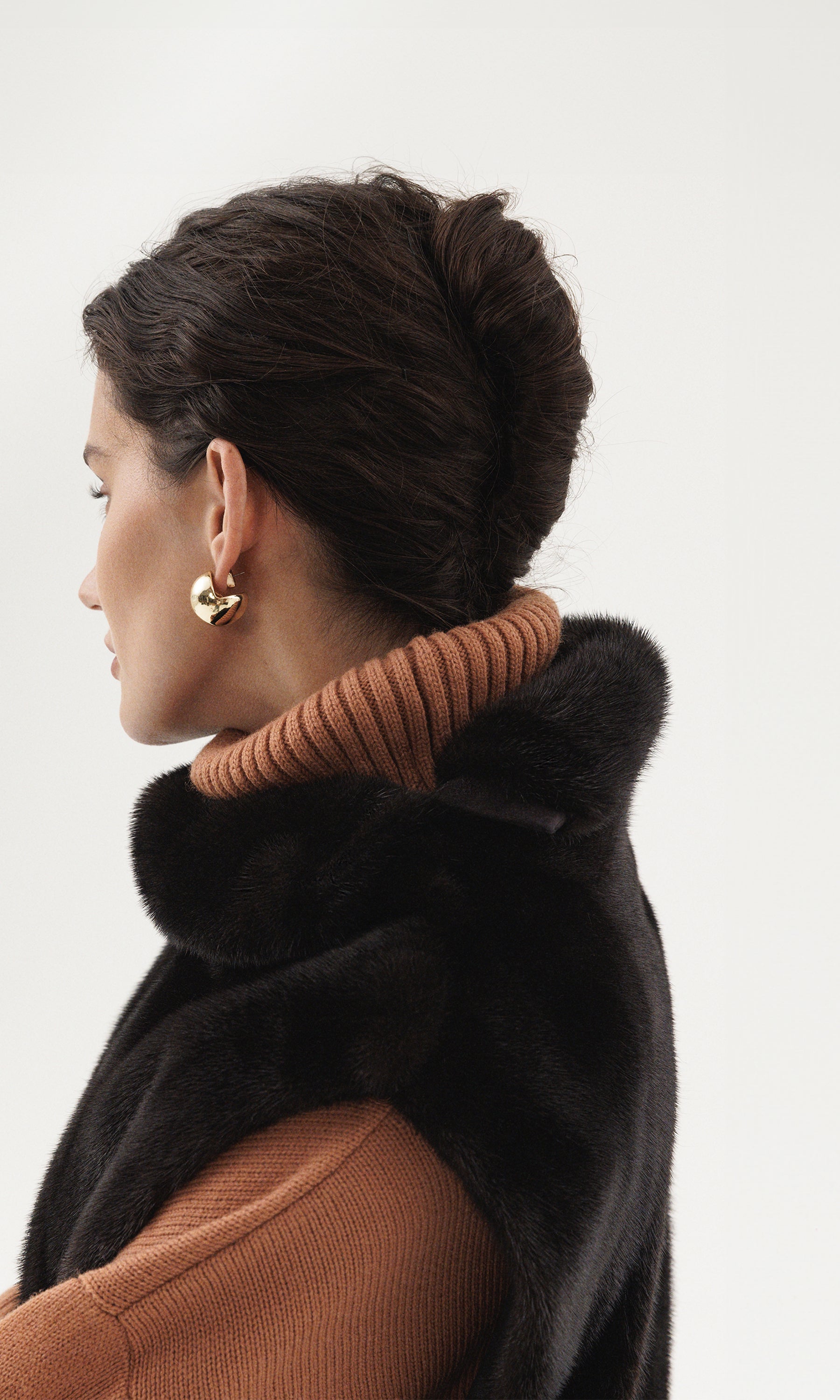 Furnari - Premium cashmere and fur clothing